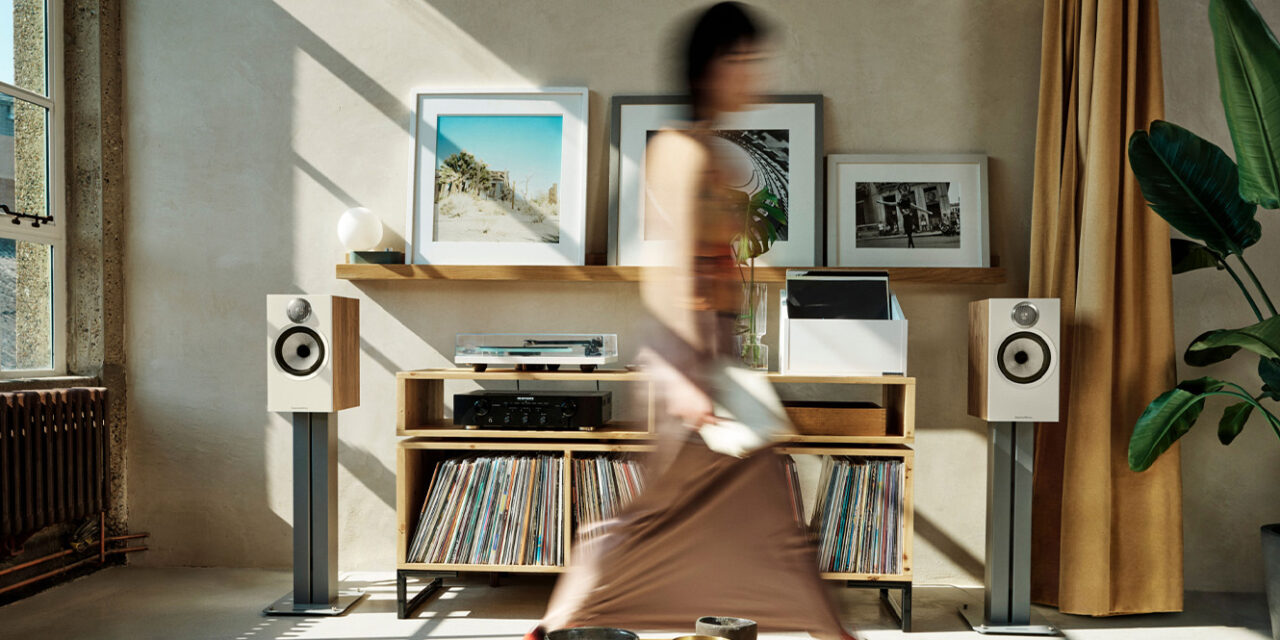Bookshelf vs. Floorstanding Speakers: Finding the Perfect Fit for Your ...