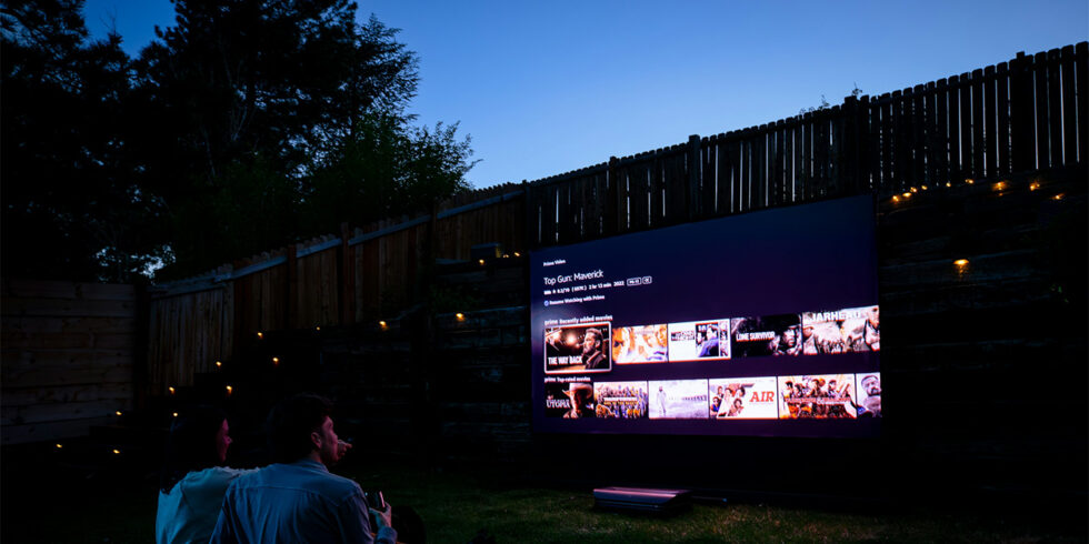 How to Choose the Right Projector Setup for Daytime Viewing